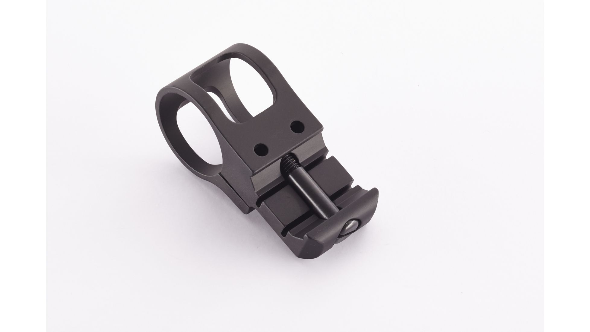 Wilson Combat Daniel Defense Offset Flashlight Mount | TR-OFM